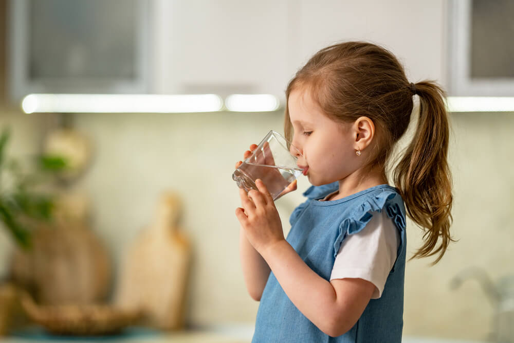 Dehidracija - Simptomi i liječenje kod djece, beba, odraslih i starijih